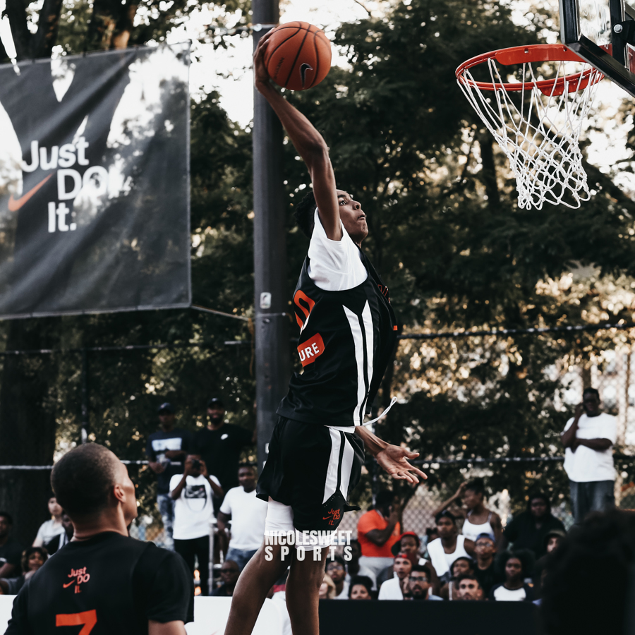 Emoni Bates: The 14-Year Old Prodigy From Michigan Makes Rounds on NYC ...